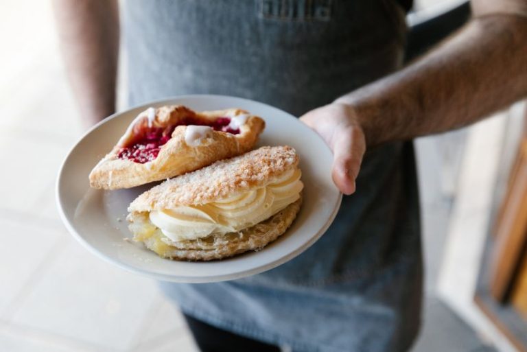 Exploring Historic Strathalbyn SA in 1 Epic Day | Travel Australia Your Way